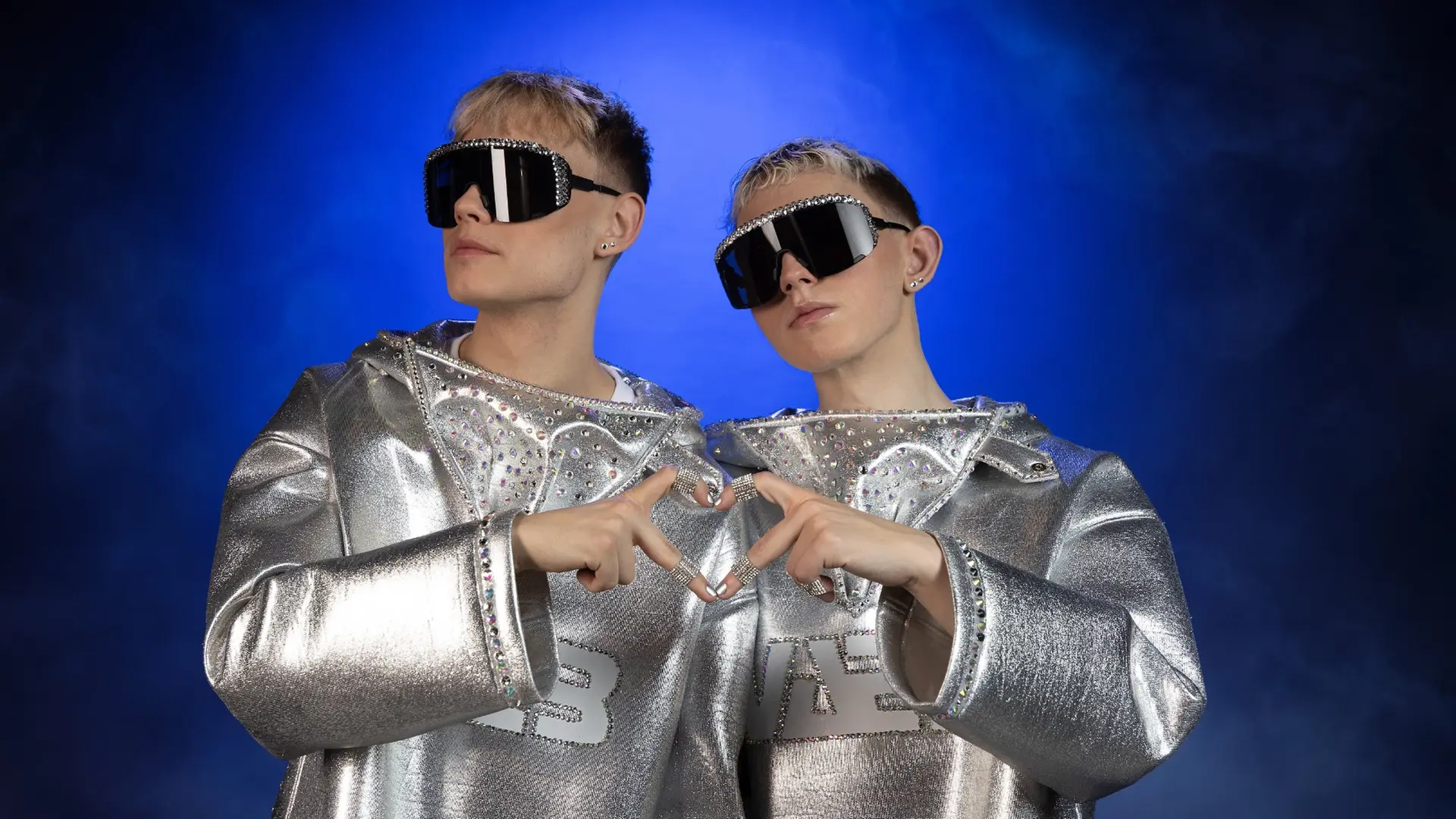 Songtext: VÆB - "Róa" | eurovision.de